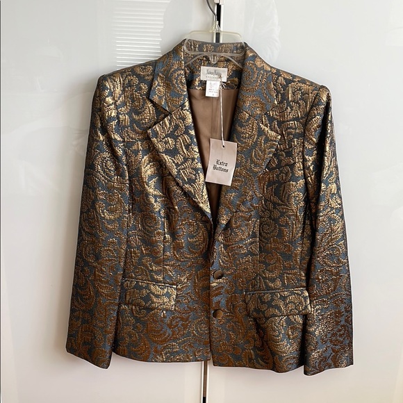 Neiman Marcus | Jackets & Coats | Neiman Marcus 8 Gold And Black ...